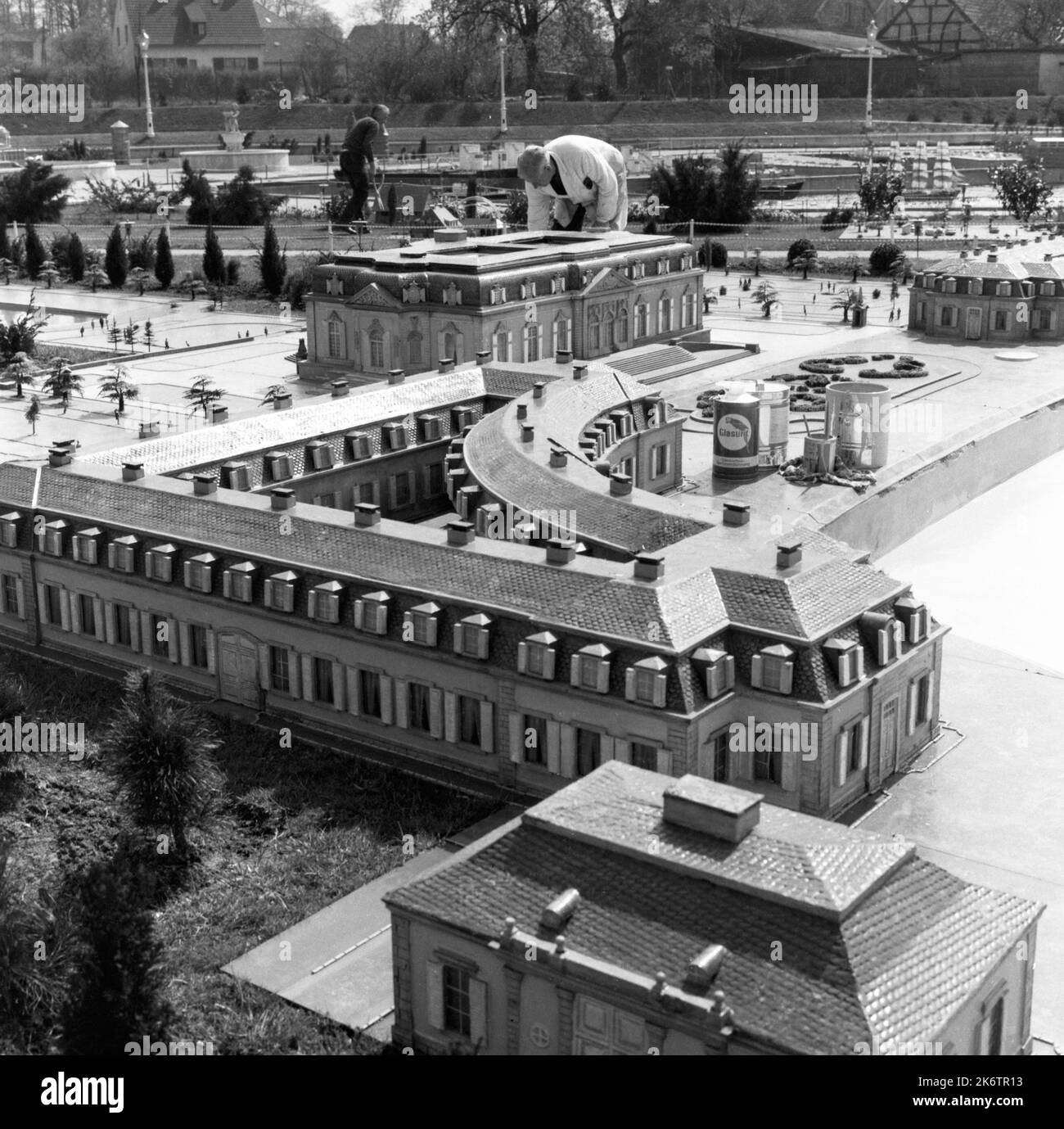 Successful architect Black and White Stock Photos & Images - Alamy