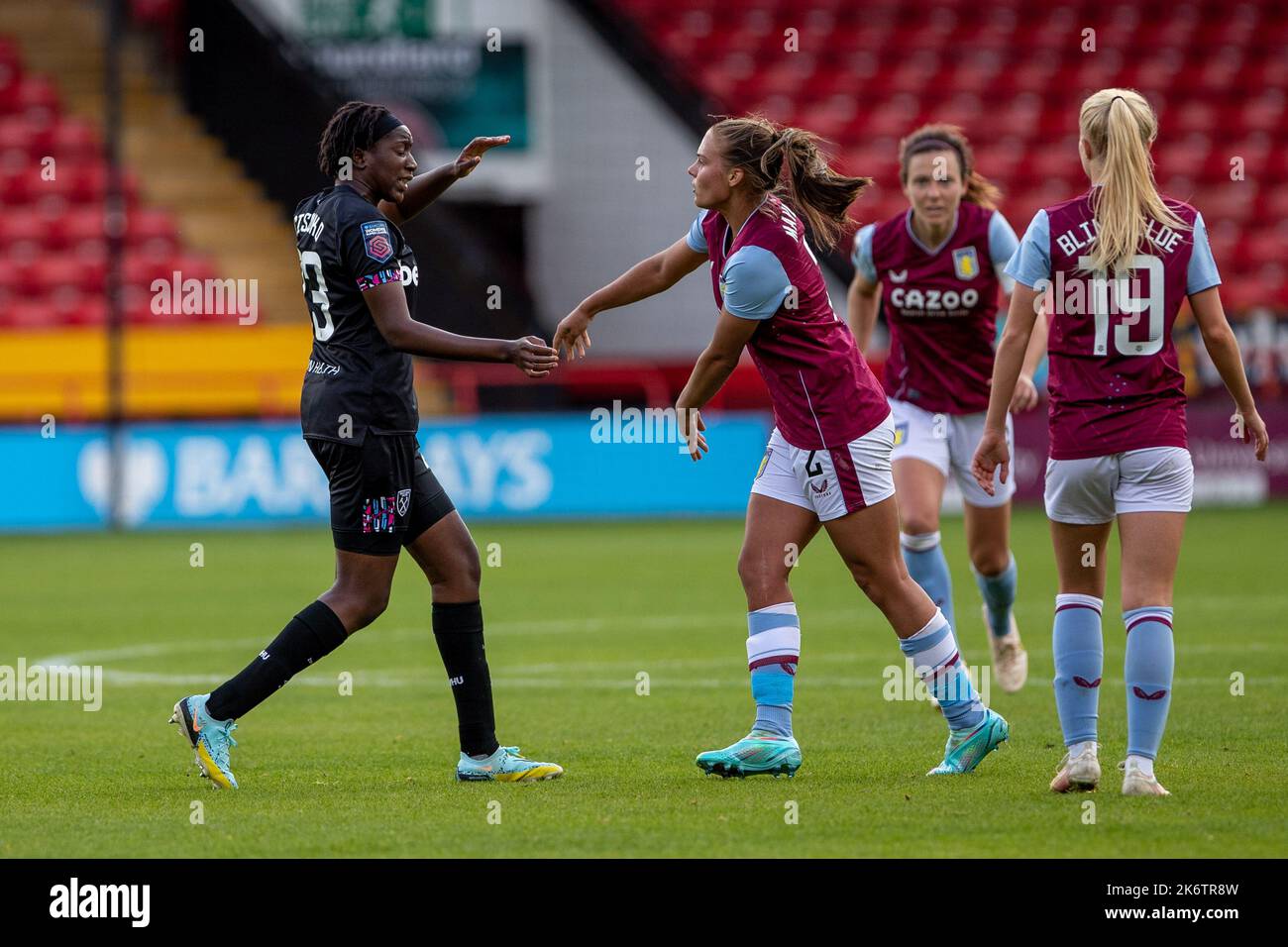 15 October 2022. Hawa Cissoko, Sarah Mayling. Barclays Women’s Super ...