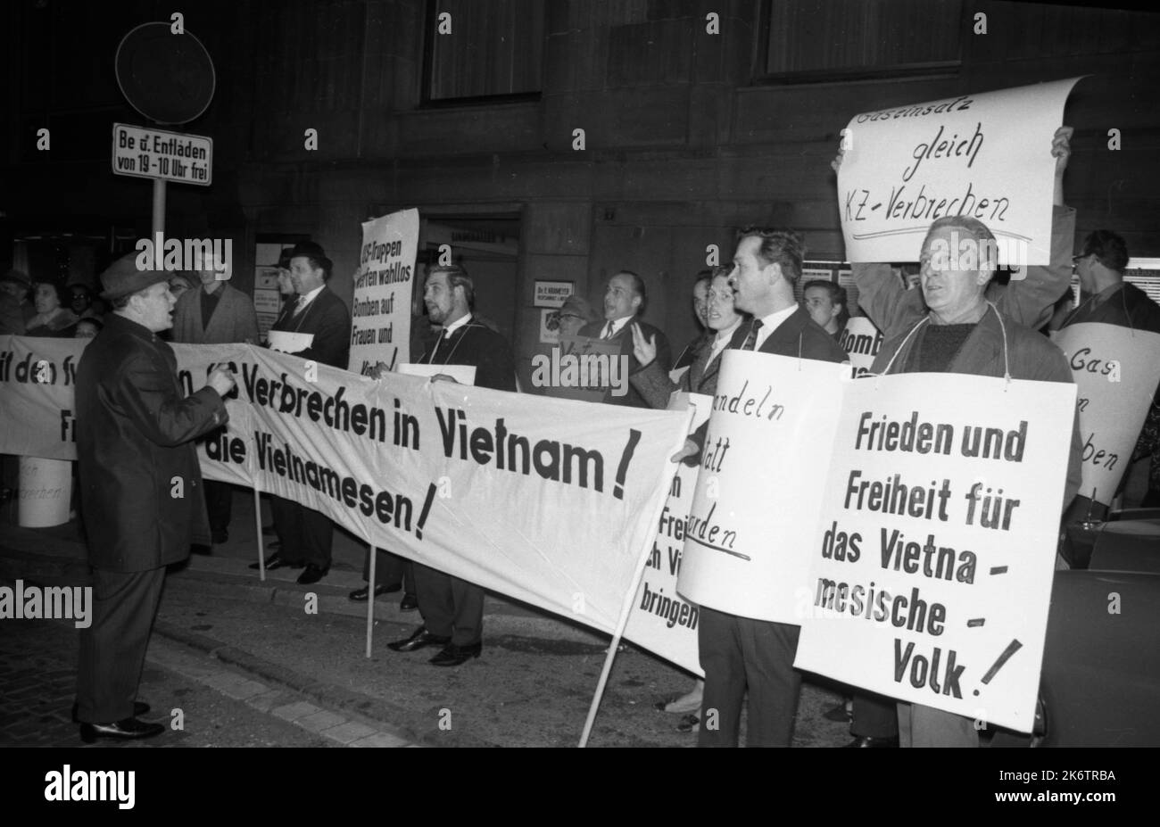 The warfare of the US army in Vietnam, Cambodia and Laos was ...