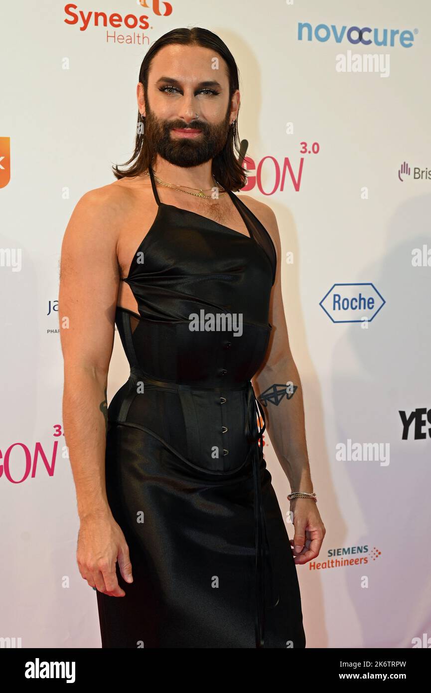 Munich, Germany. 15th Oct, 2022. The singer Tom Neuwirth has a ...