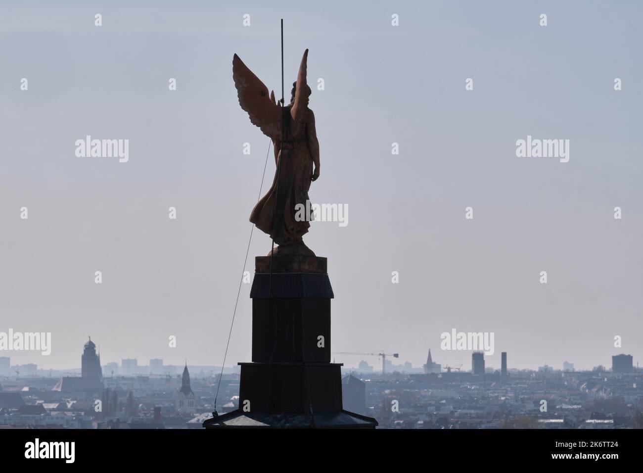 Victory tower berlin hi-res stock photography and images - Alamy