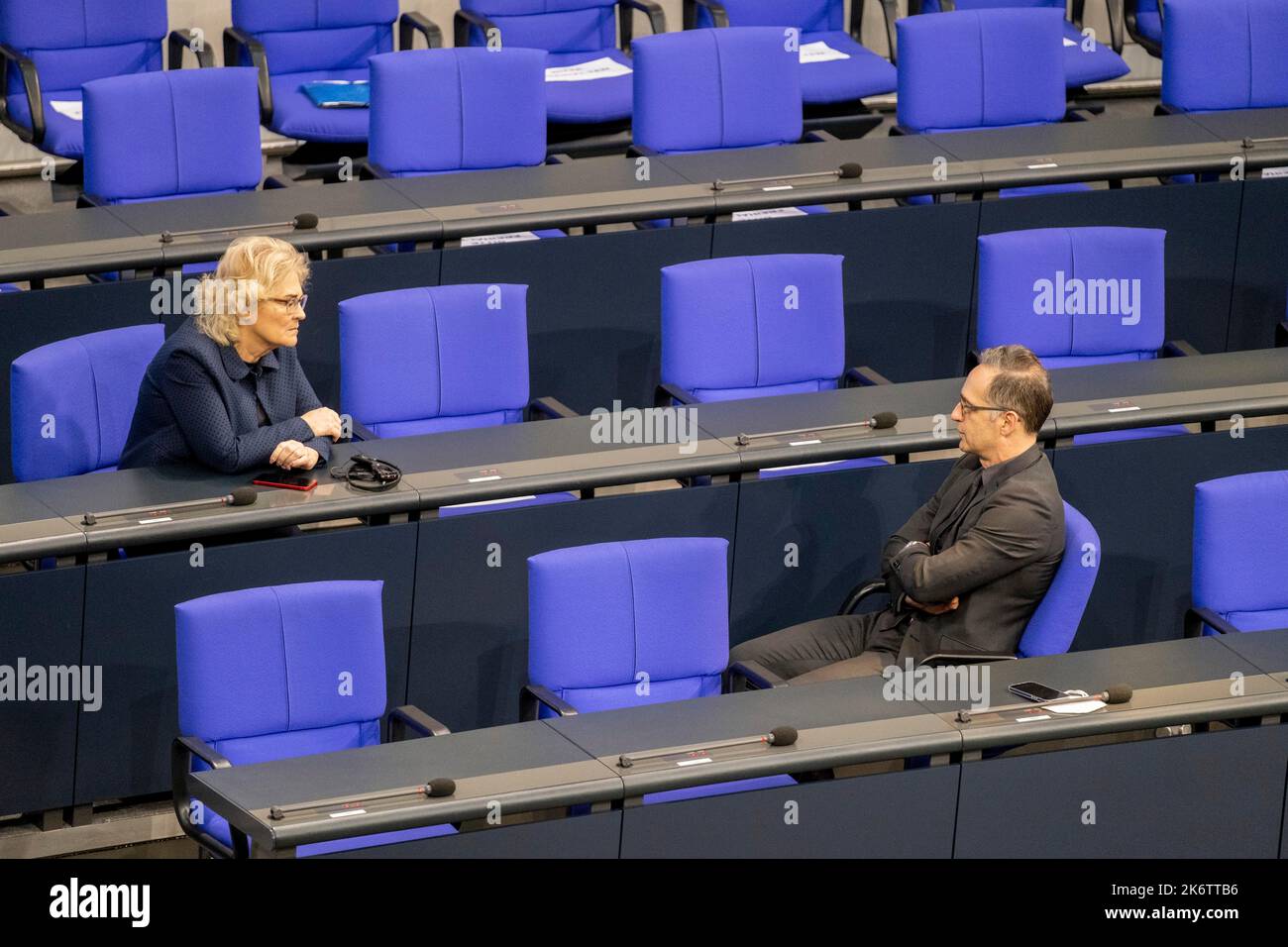 Germany, Berlin, 18. 12. 2020, Christine Lambrecht, Federal Minister of ...