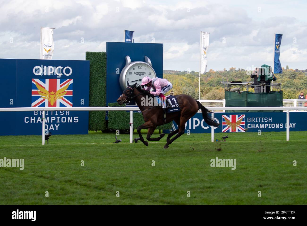 Ascot, Berkshire, UK. 15th October, 2022. Horse Emily Upjohn ridden by ...