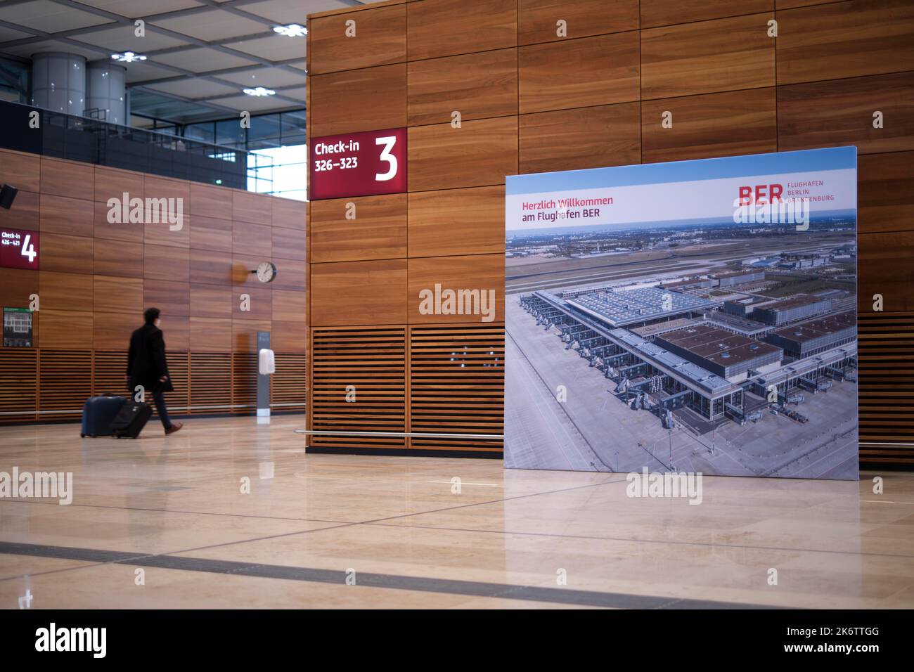 Terminal 25 hi-res stock photography and images - Alamy