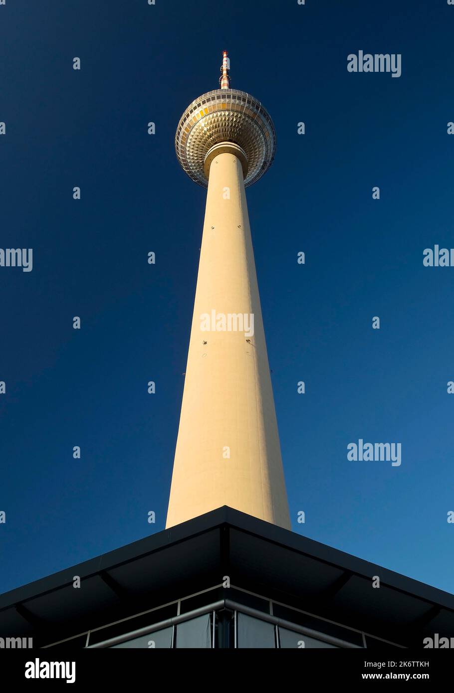 Landmark tv tower berlin hi-res stock photography and images - Alamy
