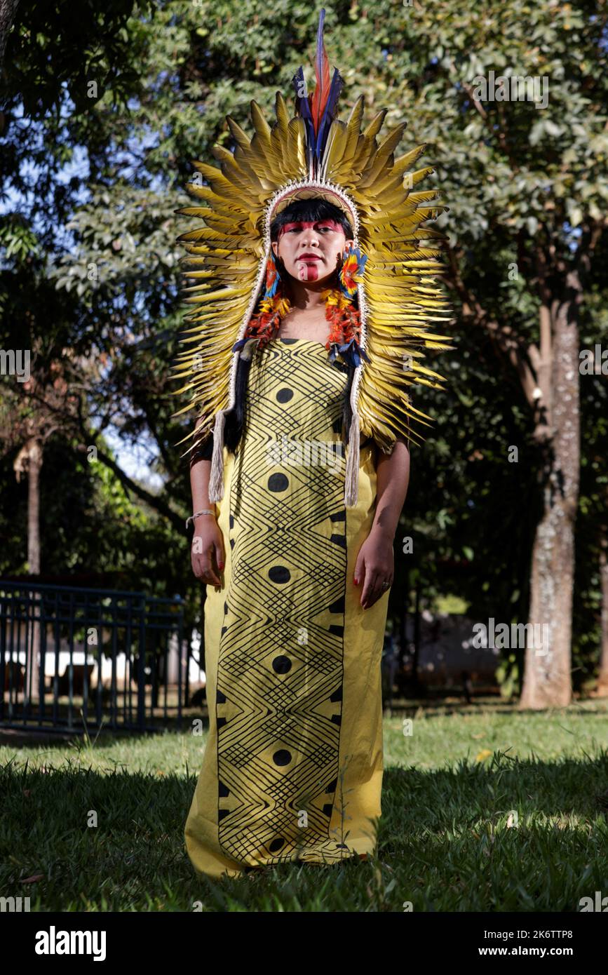 Indigenous deputy celia xakriaba hi-res stock photography and images ... Indigenous deputy celia xakriaba hi-res stock photography and images ...