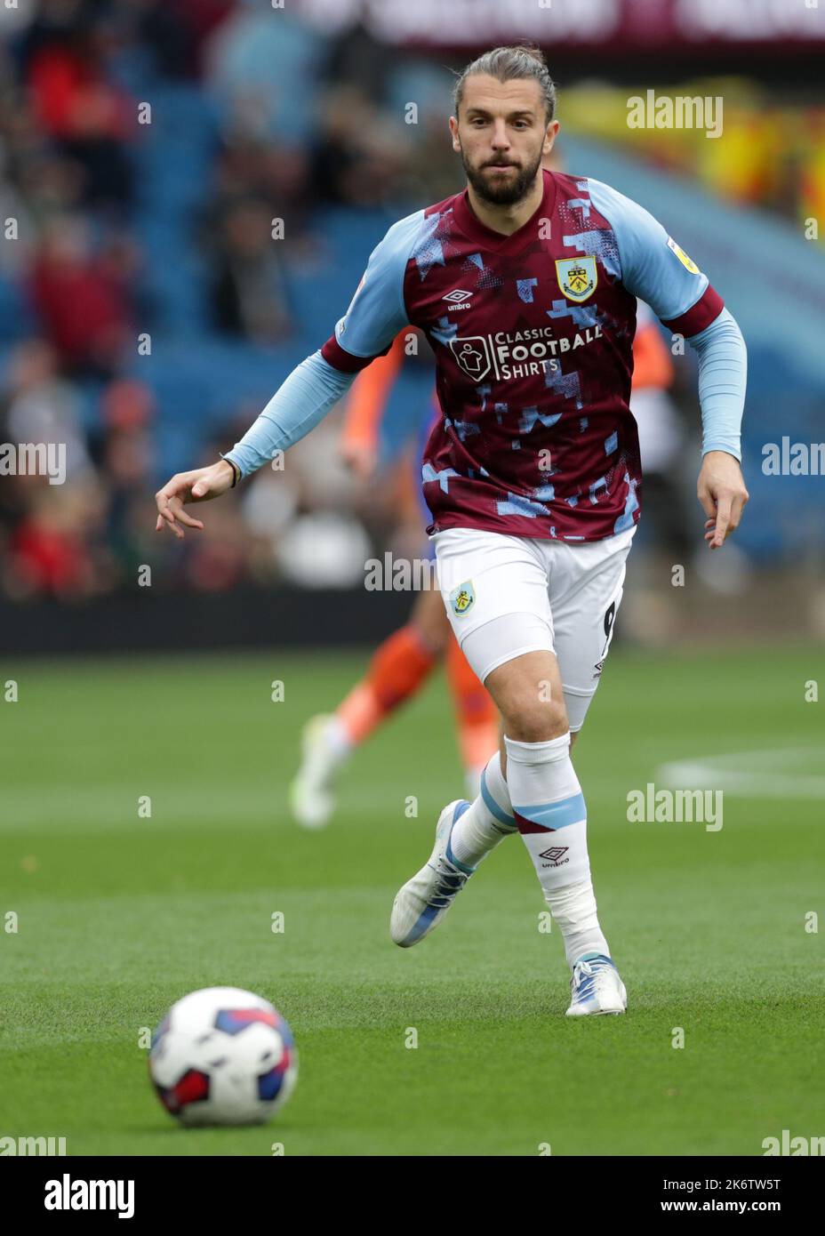 15th October 2022 ; Turf Moor, Burnley, Lancashire, England ...