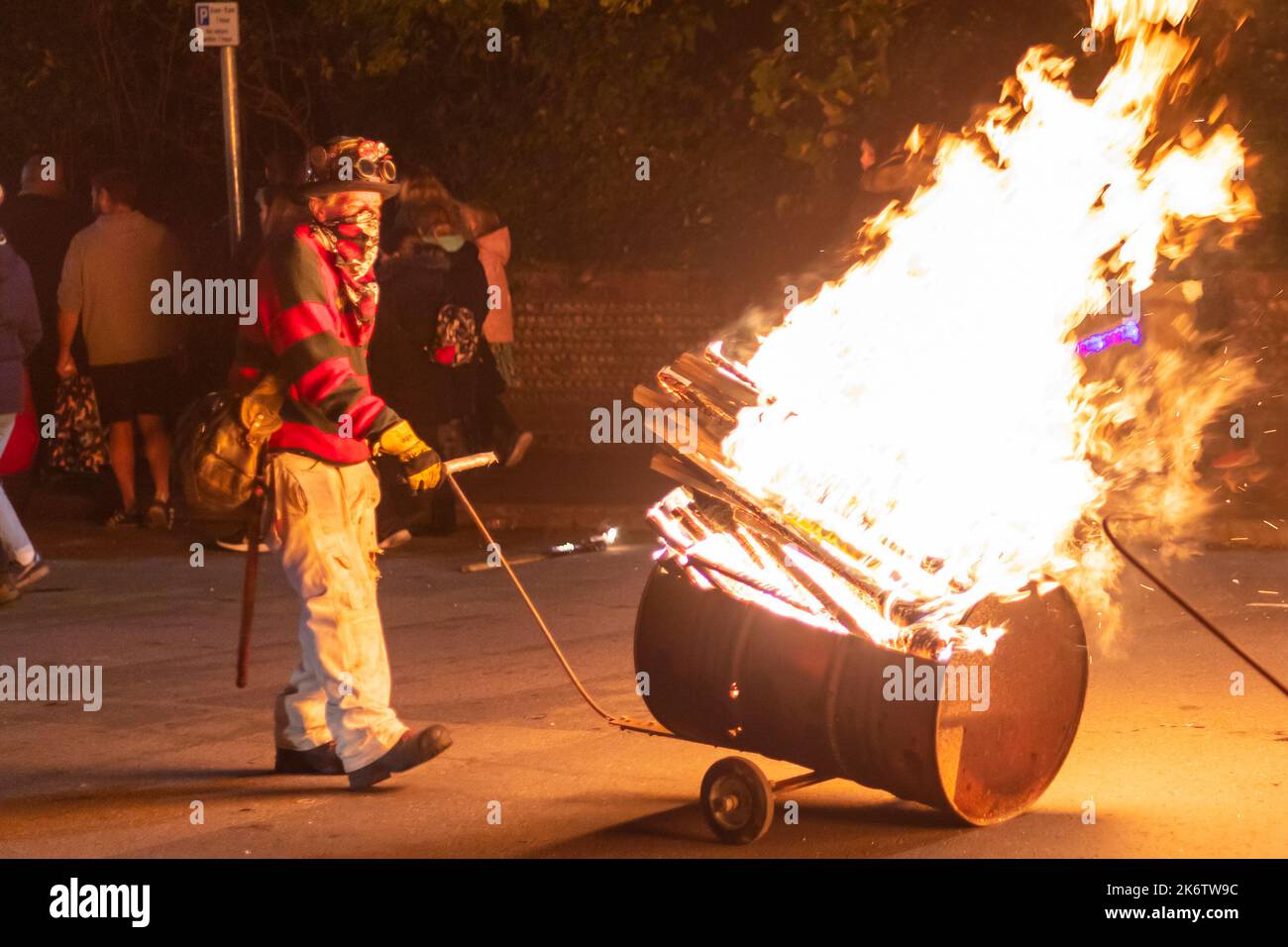 Hailsham, UK. 15th Oct 2022. Hailsham town holds its annual bonfire ...