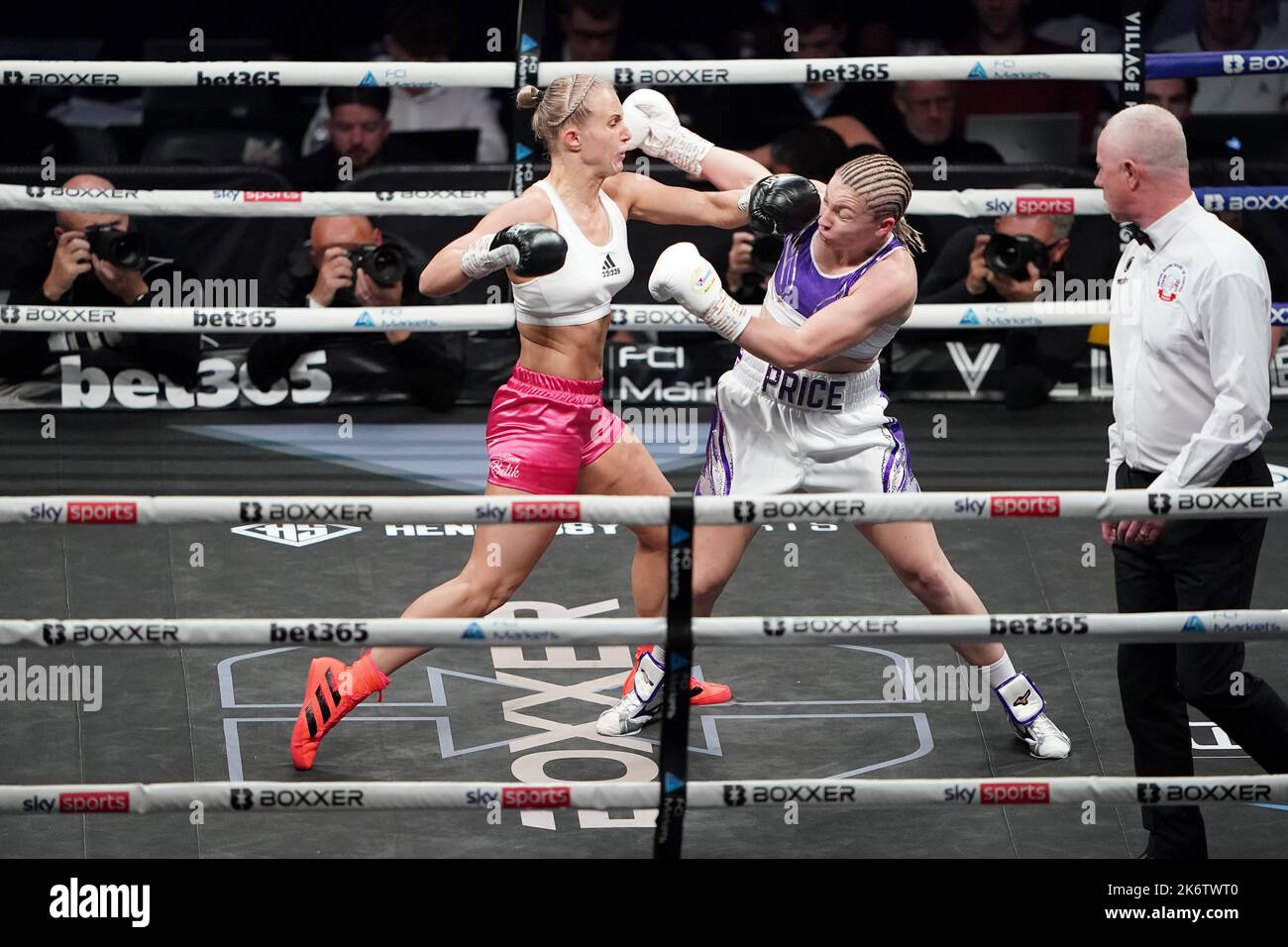 Lauren price boxing hi-res stock photography and images - Alamy