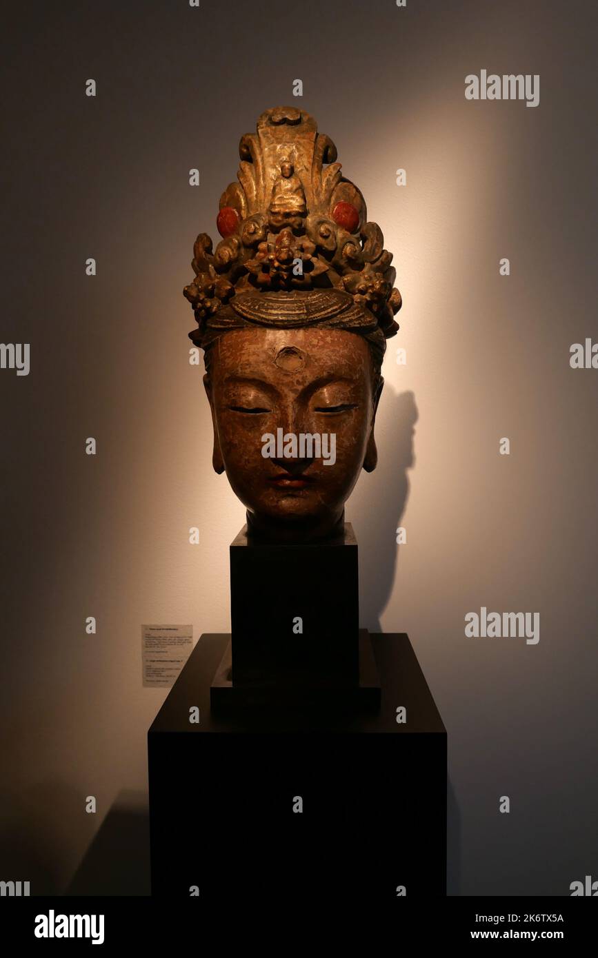 Frieze Masters offers a unique contemporary perspective on thousands of ...