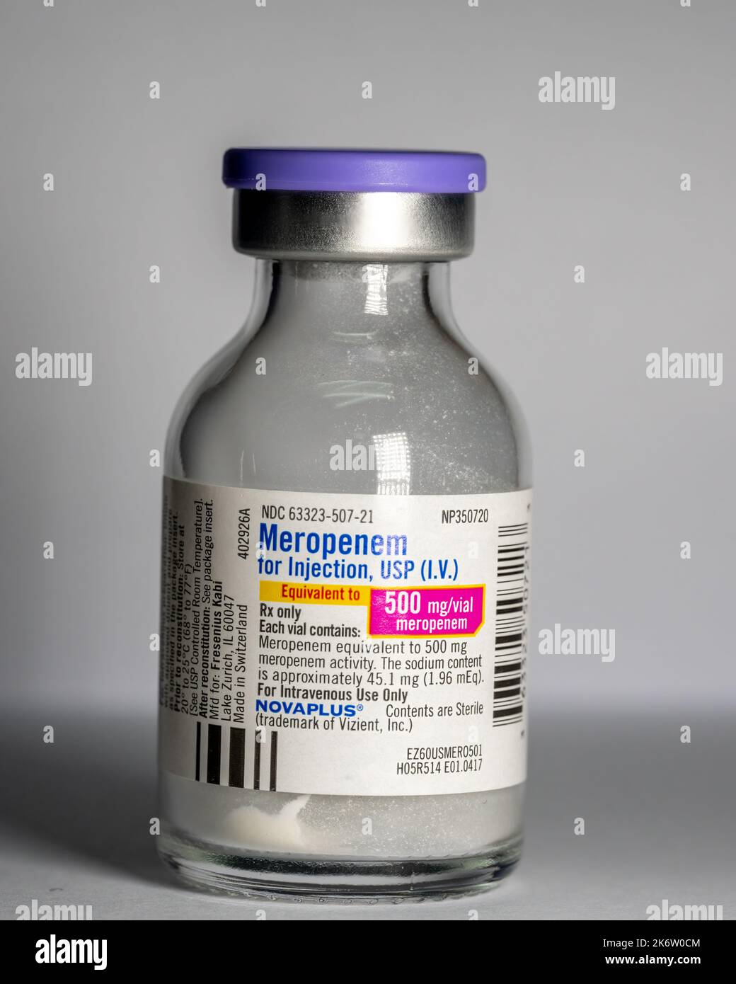 Meropenem hi-res stock photography and images - Alamy