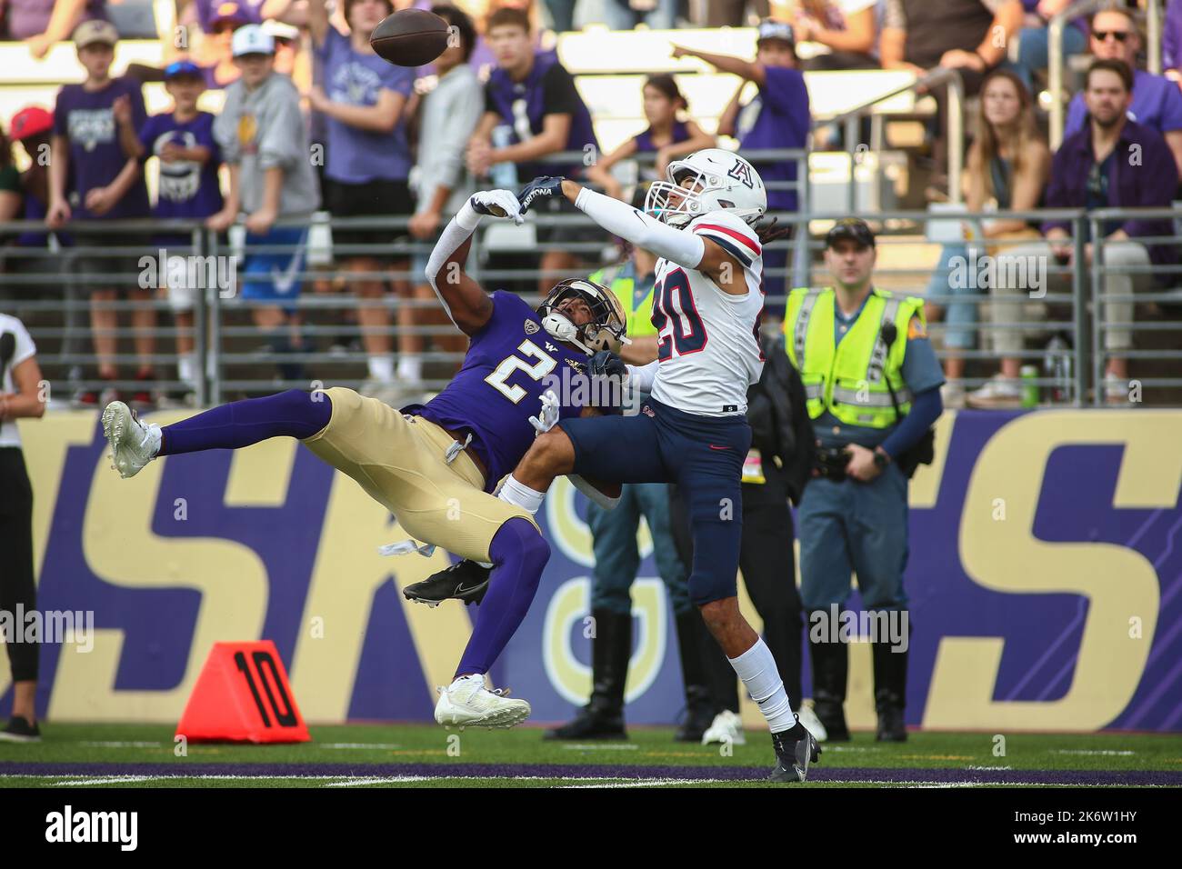 Seattle, WA, USA. 15th Oct, 2022. Washington Huskies wide receiver Ja ...