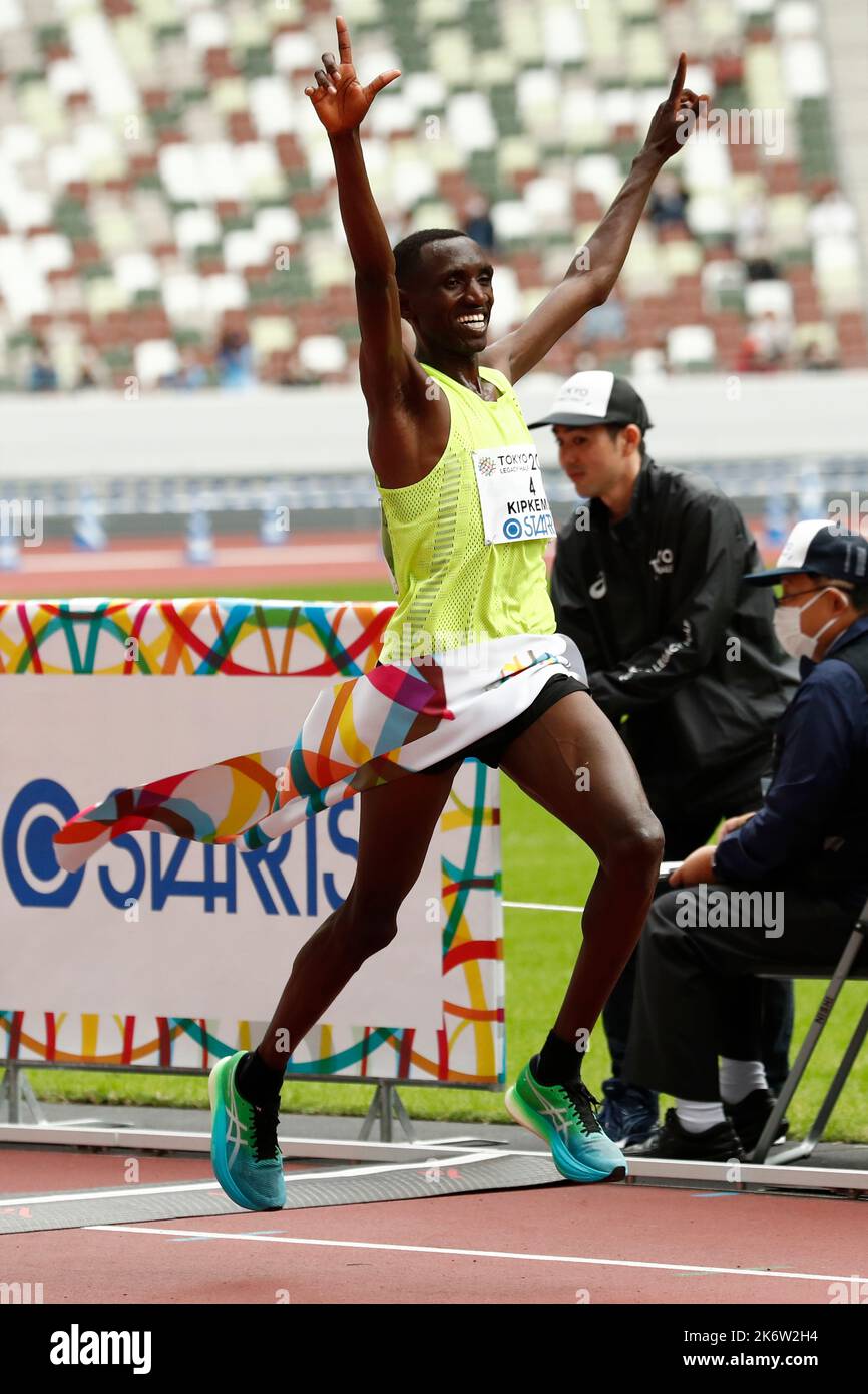 Tokyo, Japan. 16th Oct, 2022. Kenya's runner Vincent KIPKEMOI crosses ...