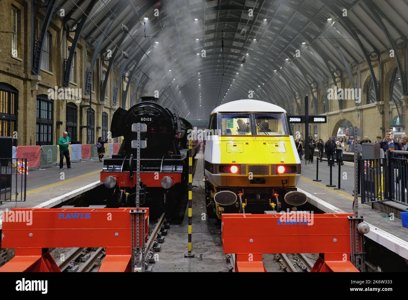 London, UK, 15th October, 2022. The Flying Scotsman visits King's Cross station to mark 170 ...