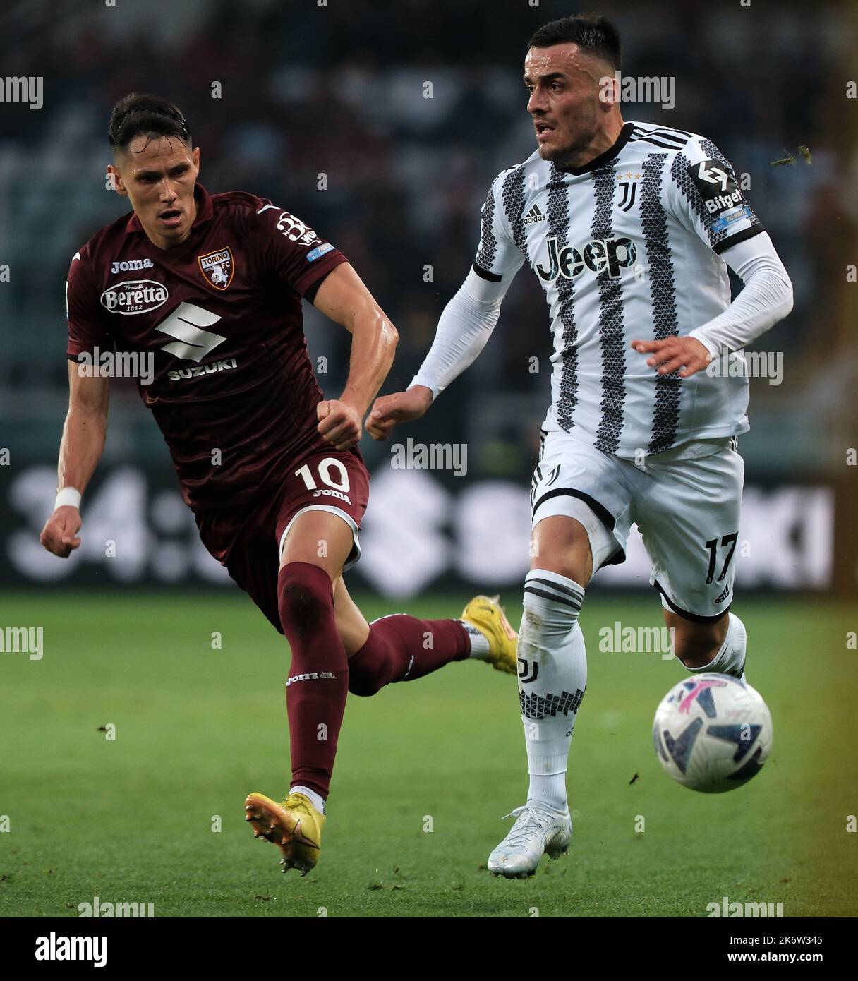 Juventus fc filip kostic 2022 hi-res stock photography and images - Alamy