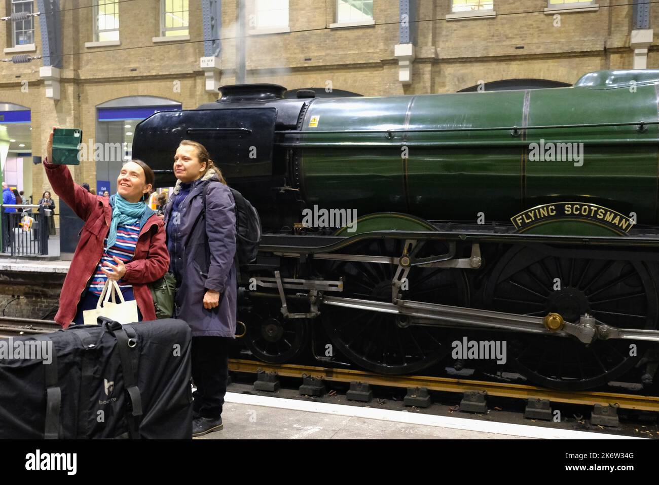 London, UK, 15th October, 2022. The Flying Scotsman visits King's Cross station to mark 170 ...