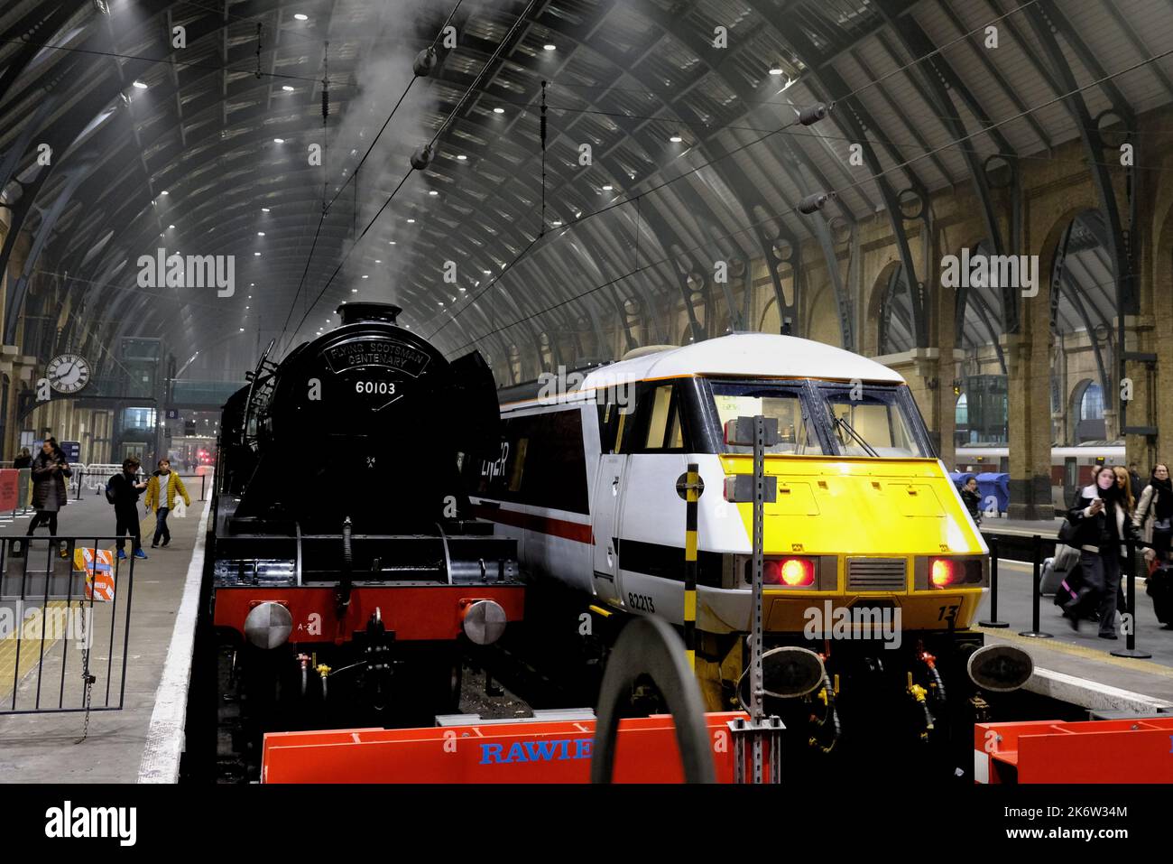 London, UK, 15th October, 2022. The Flying Scotsman visits King's Cross station to mark 170 ...