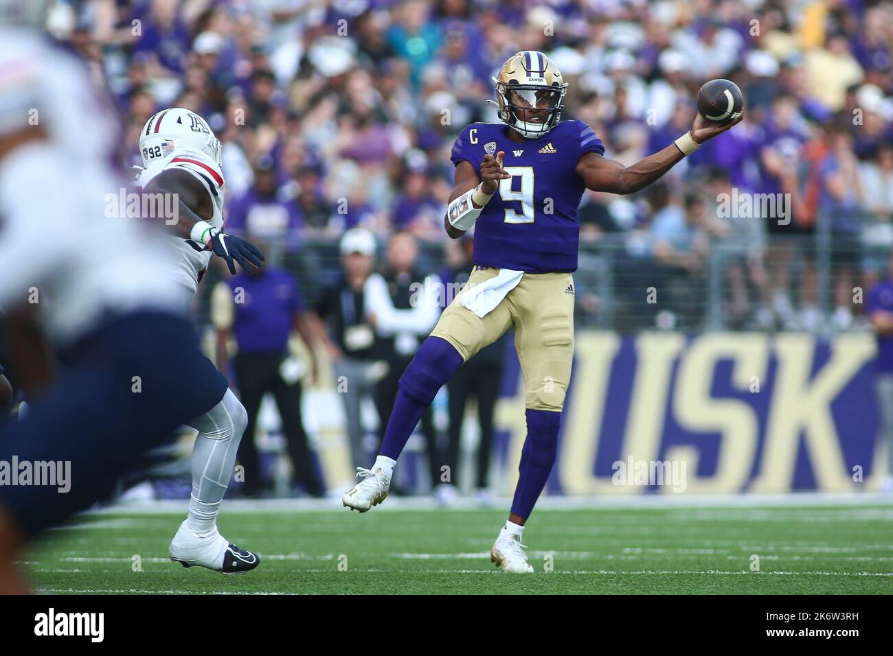 October 15, 2022: Washington Huskies quarterback Michael Penix Jr (9 ...