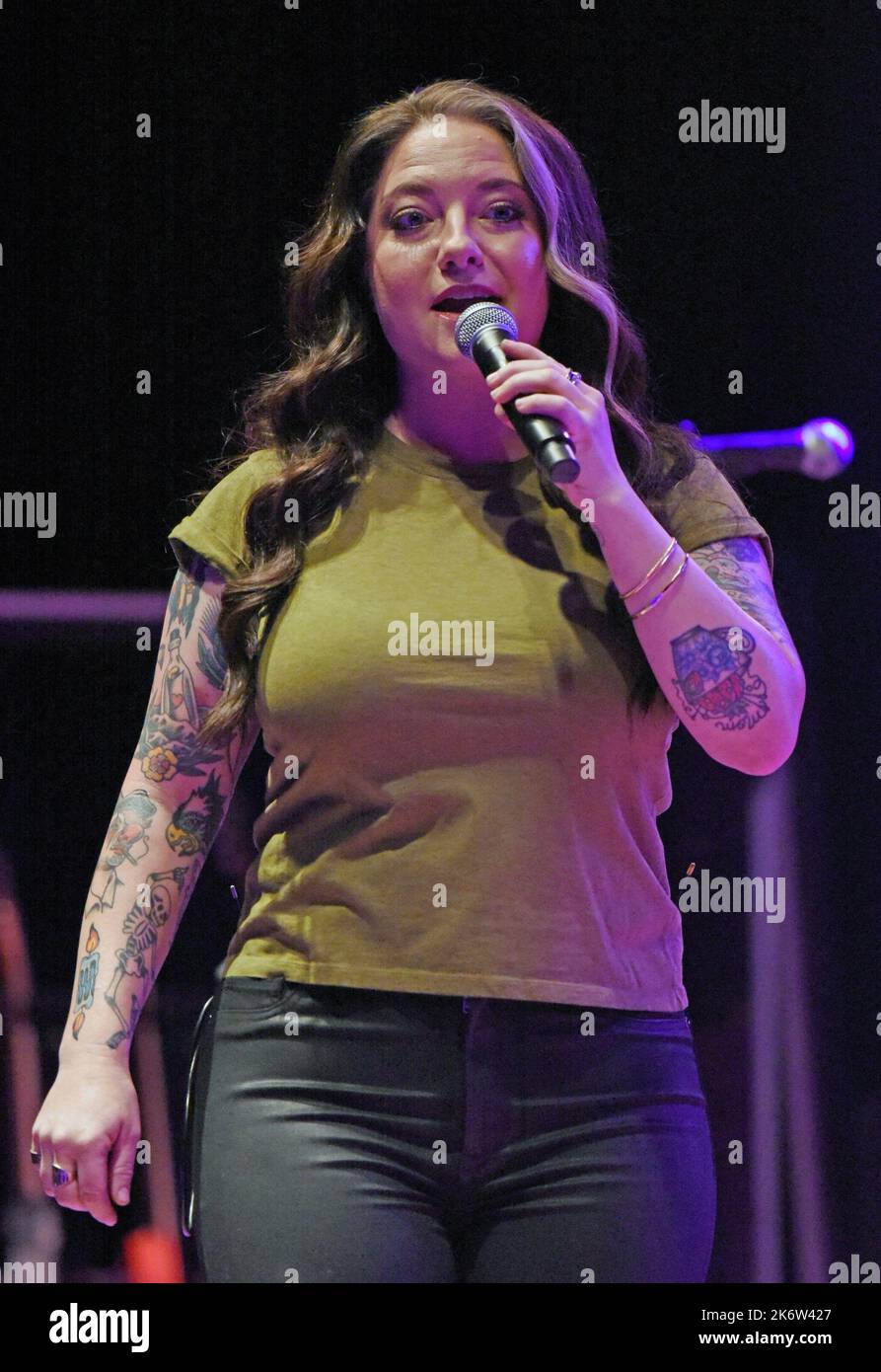 Hiawassee, GA, USA. 15th Oct, 2022. Ashley McBryde on stage for Ashley ...