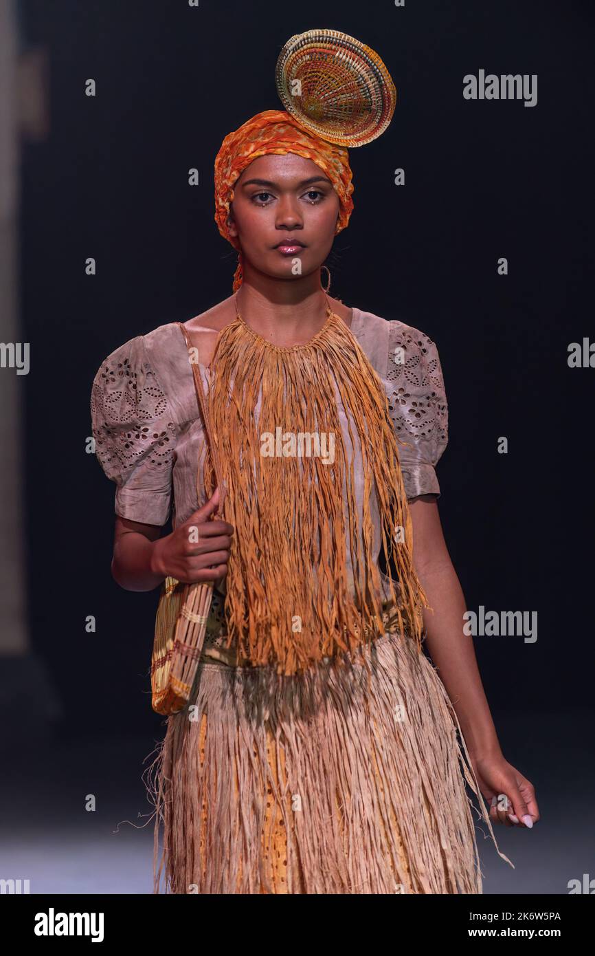 A model dressed in a design by Gapuwiyak Culture and Arts with Aly de Groot during the Ganbu ...