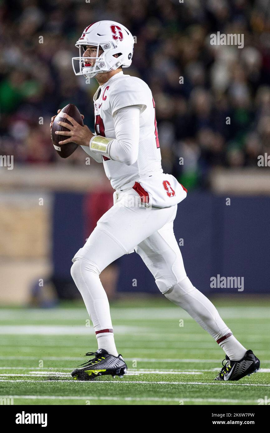 October 15, 2022: Stanford quarterback Tanner McKee (18) passes the ...