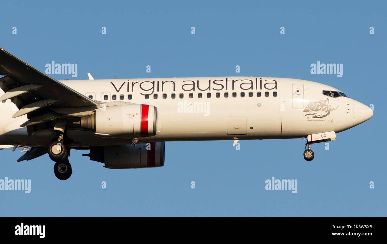 Boeing 737 of Virgin Australia Airlines, on approach to Perth Airport ...