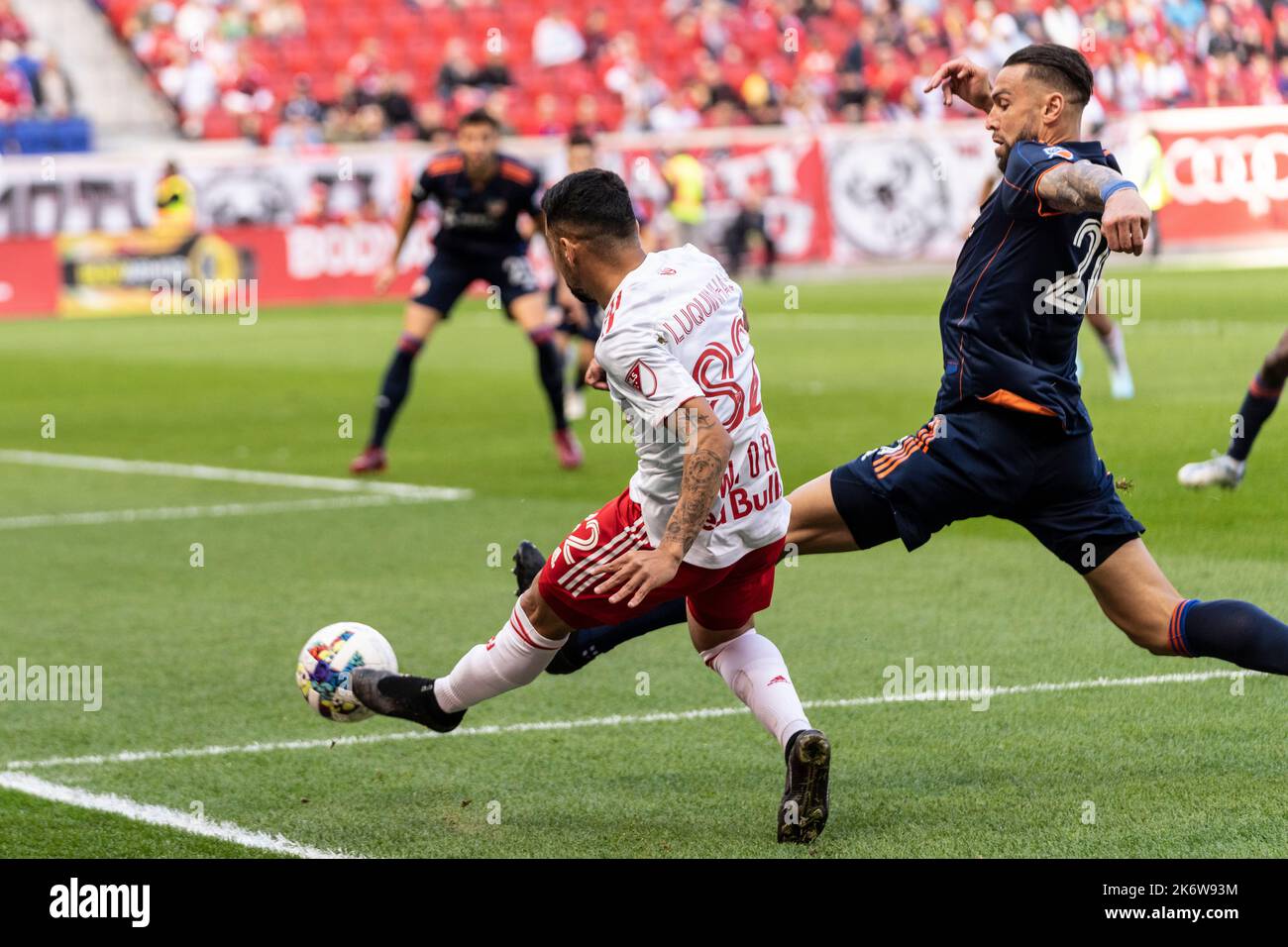 Lucas Lima Linhares (82) of Red Bulls kicks ball during Audi 2022 MLS ...