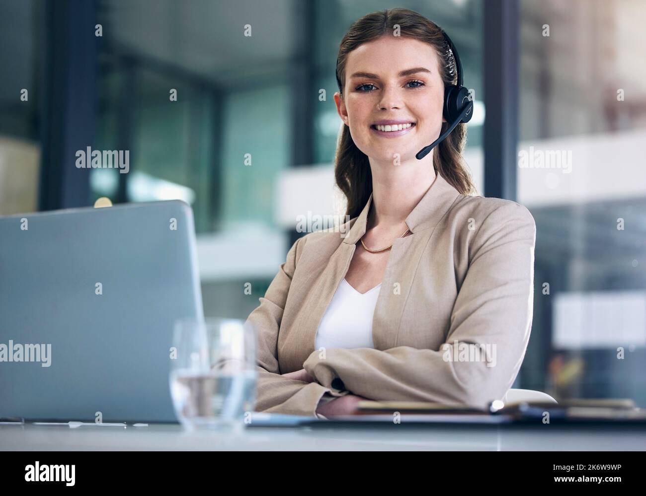 Call center customer experience hi-res stock photography and images - Alamy