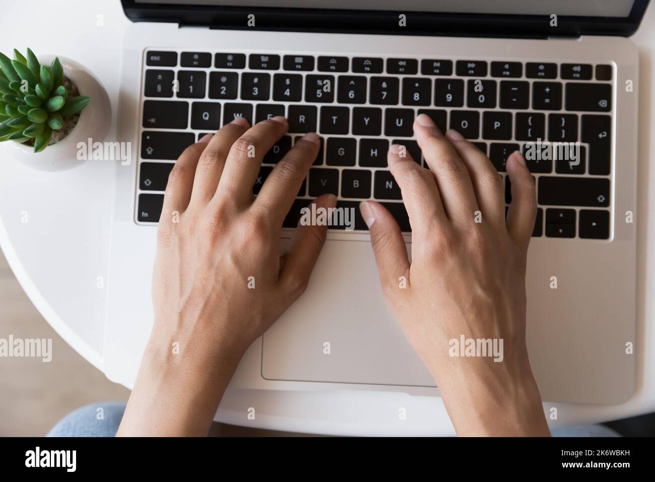 Telework typing hi-res stock photography and images - Alamy
