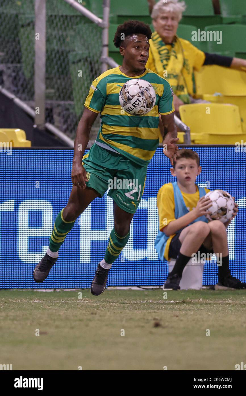 Red bulls ll hi-res stock photography and images - Alamy