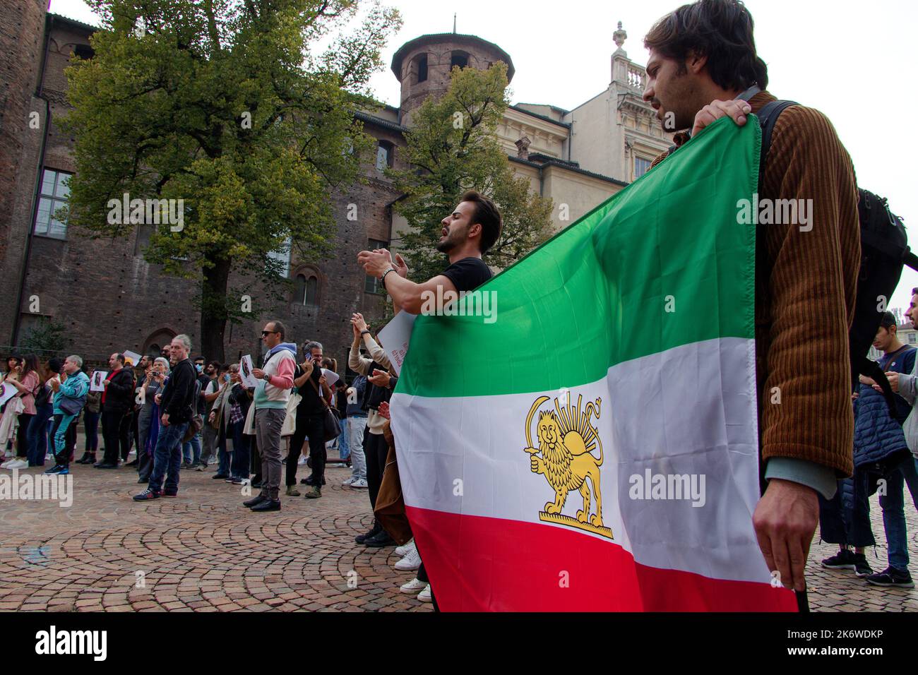 Iran italy flag hi-res stock photography and images - Alamy