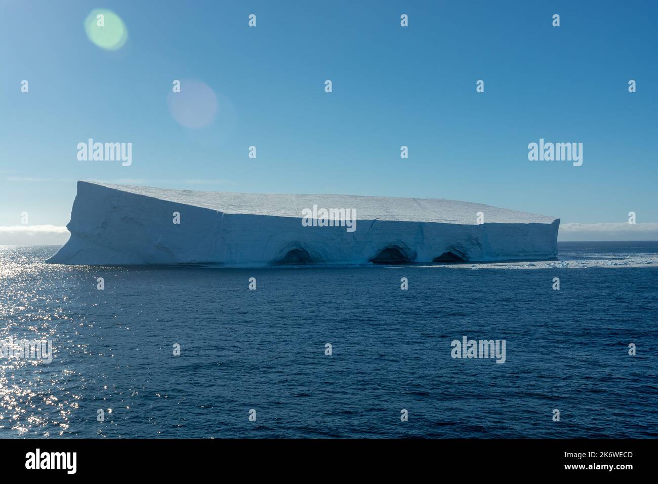 large tabular (table) iceberg in southern ocean off antarctic peninsula ...