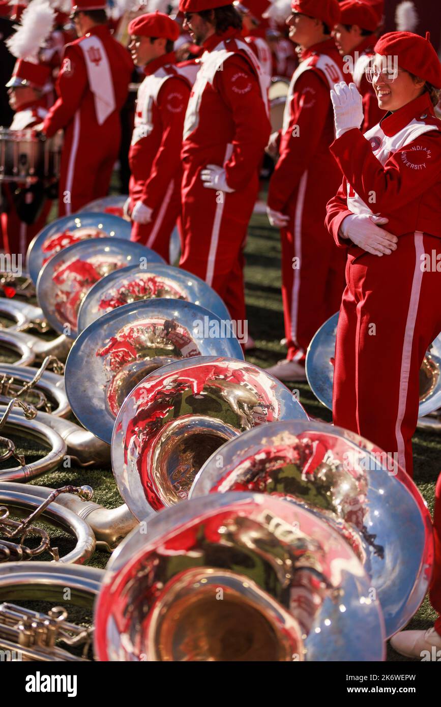 Football stadium during halftime hi-res stock photography and images ...