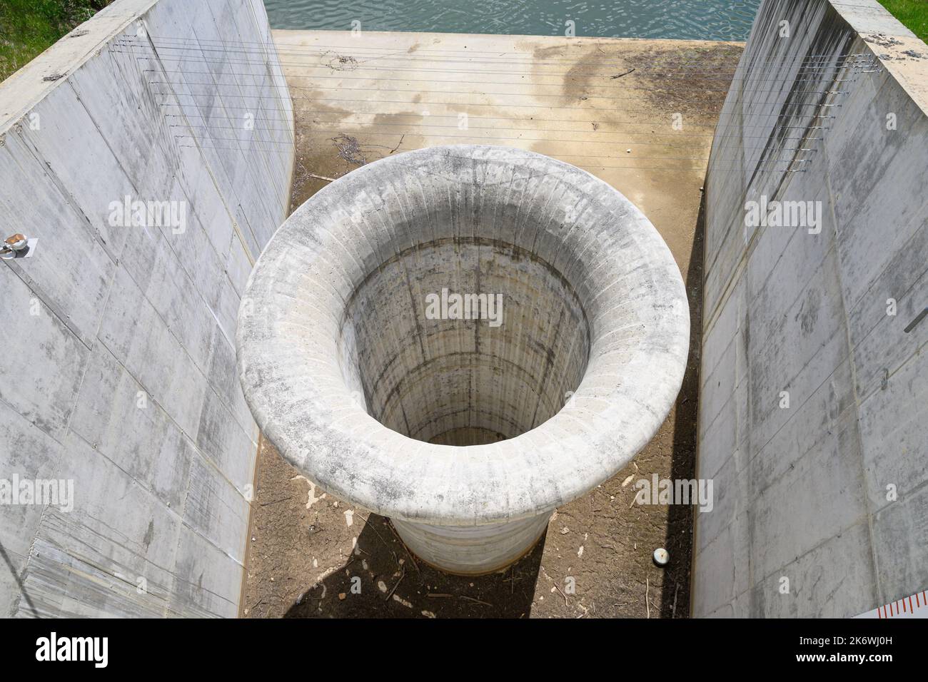 Lago della Spina in Pralormo drainage pipe for the waters of the lake ...