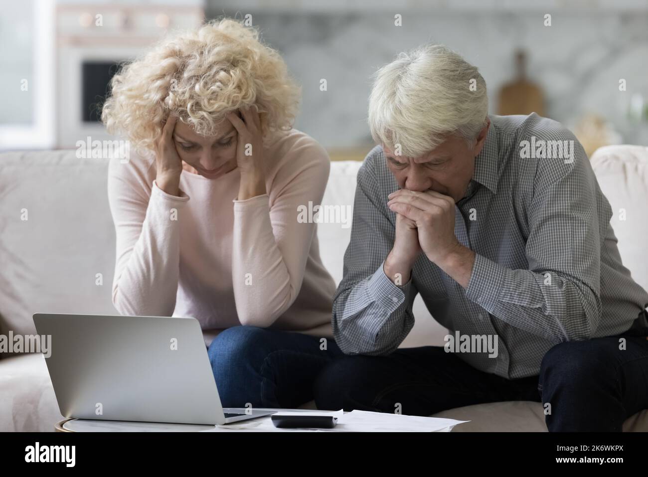 Middle desperate hi-res stock photography and images - Alamy