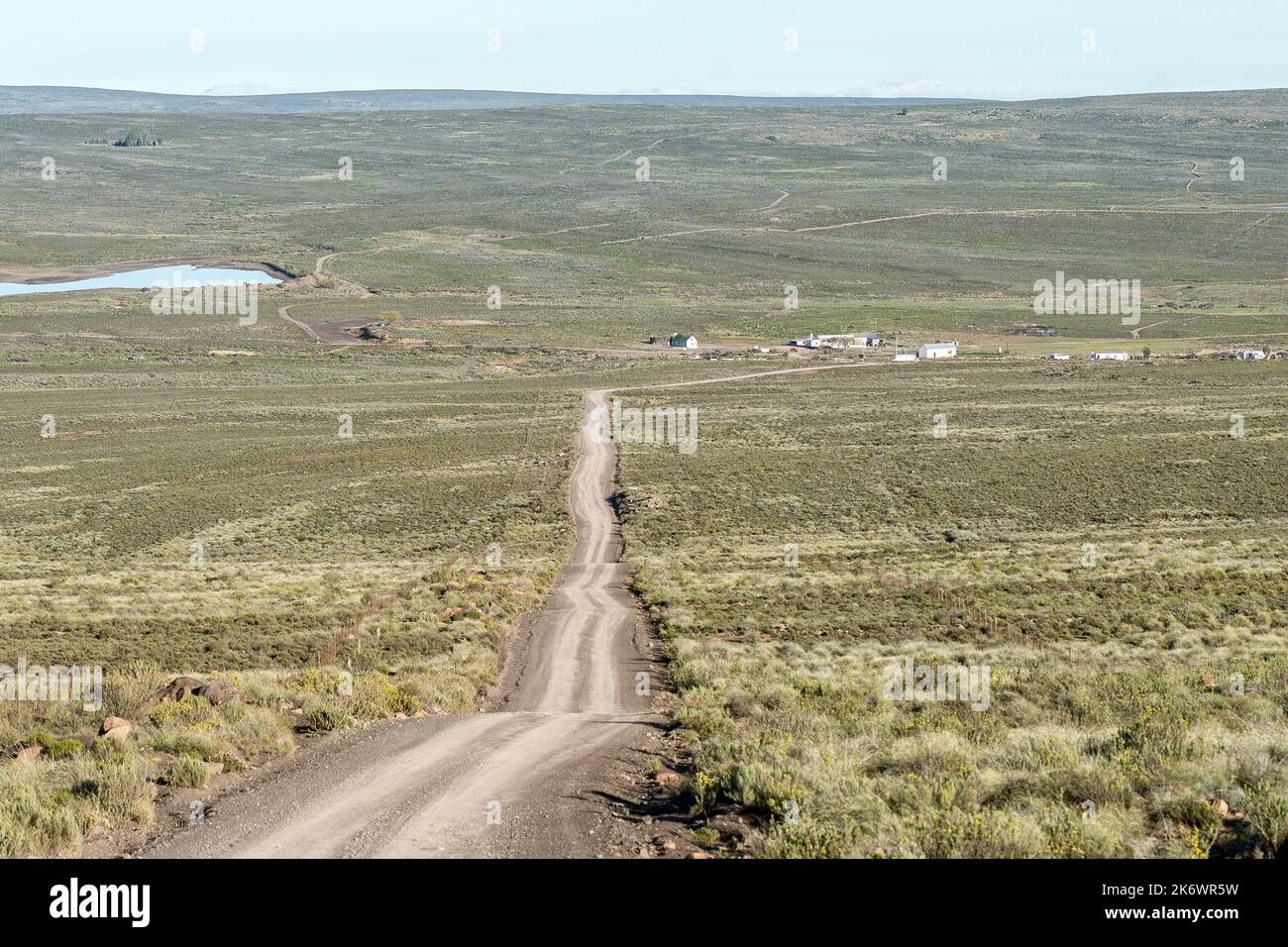 Road landscape on the Bo-Visrivier road near Sutherland in the Northern ...