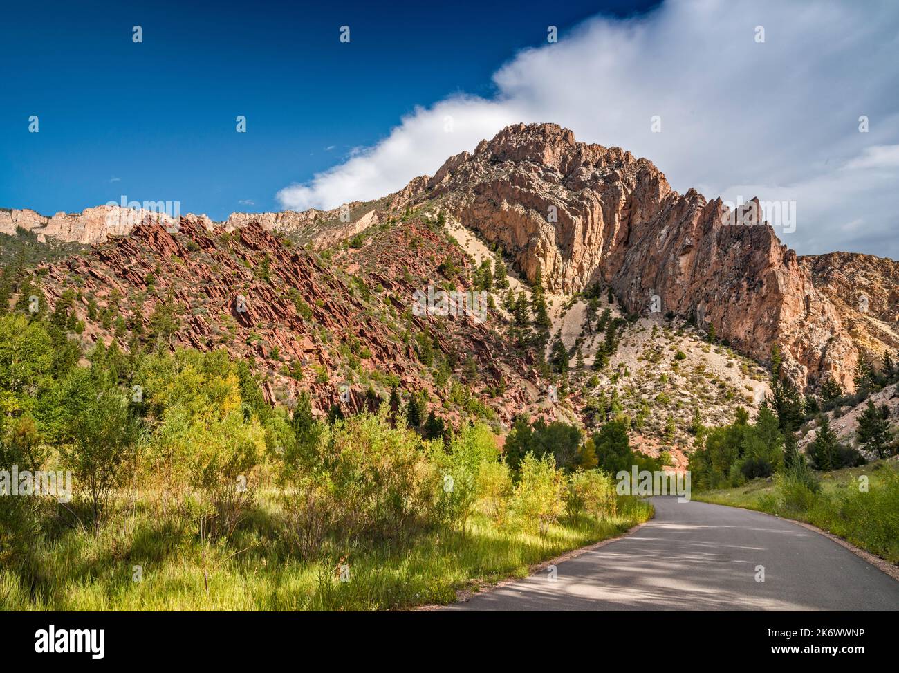 The Palisades, Madison Deseret Limestone (r), Hades Pass rocks (l ...