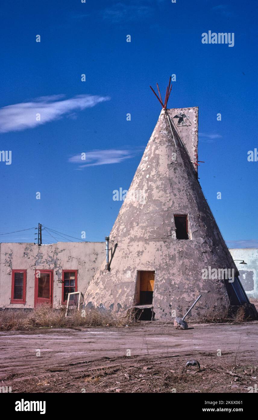 Teepee building probably a food stand hi-res stock photography and ...