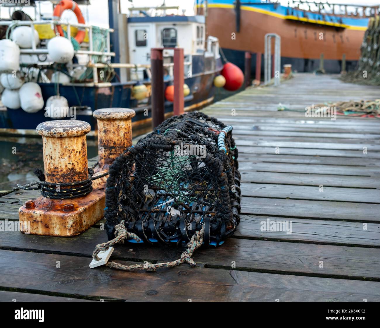 Selective docks hi-res stock photography and images - Alamy