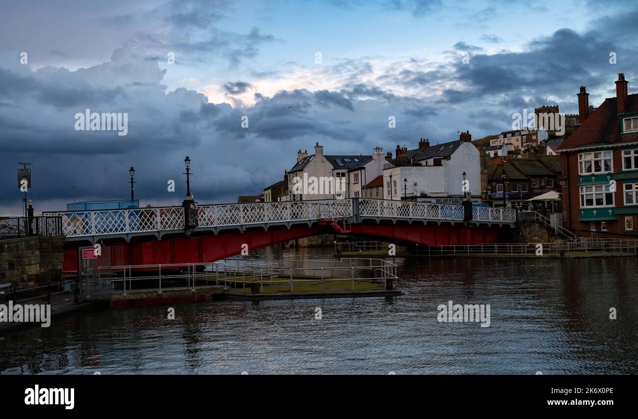 Swing bridge over the River Esk in Whitby harbour, North Yorkshire ...