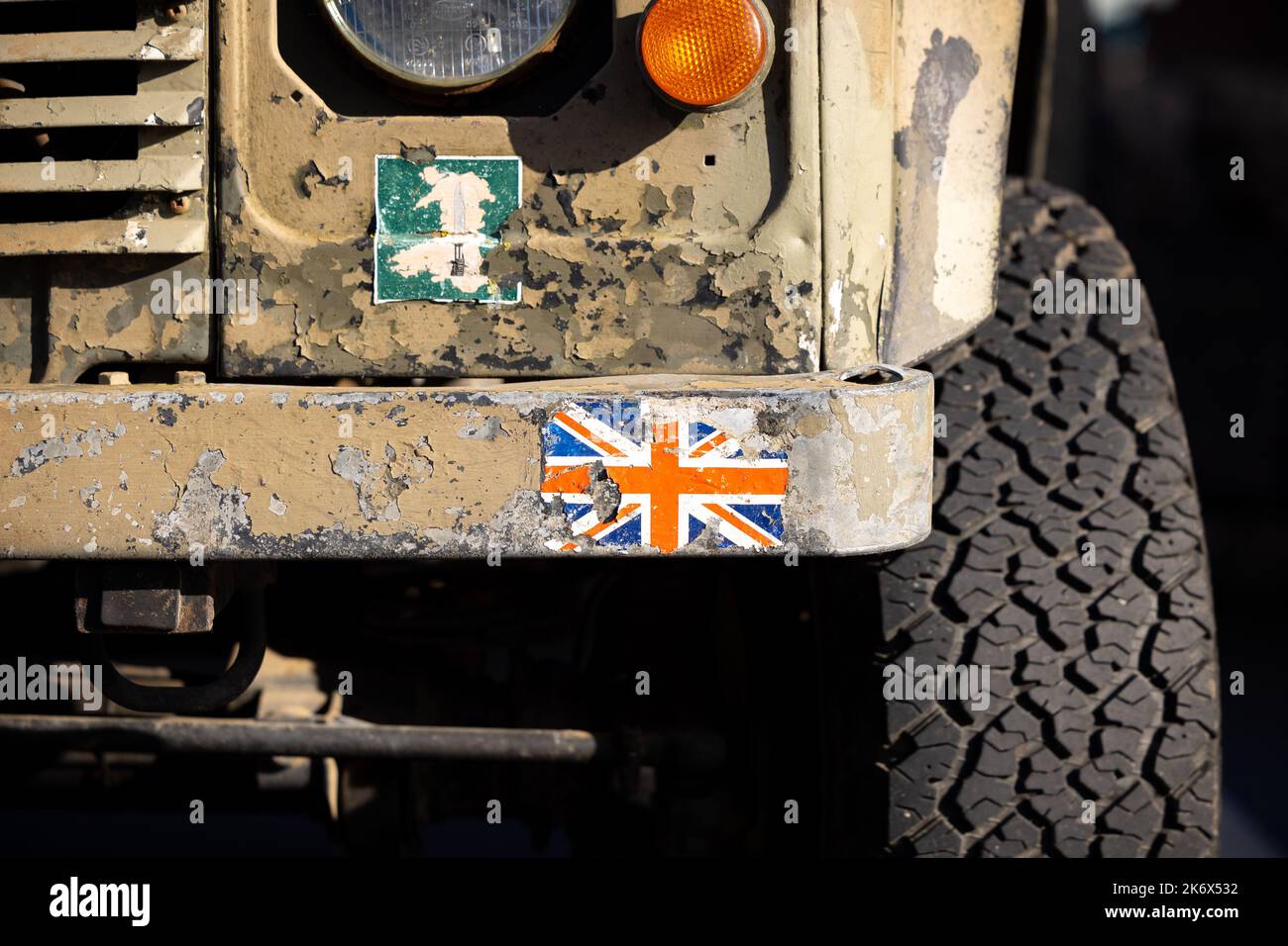 WW2 commandos 4x4 jeep with worn union jack flag of Great Britain Stock ...