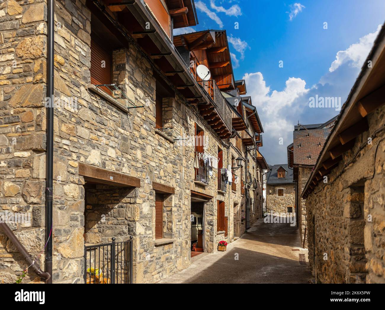Small alley in the village of Piedrafita de Jaca, in the Tena Valley ...