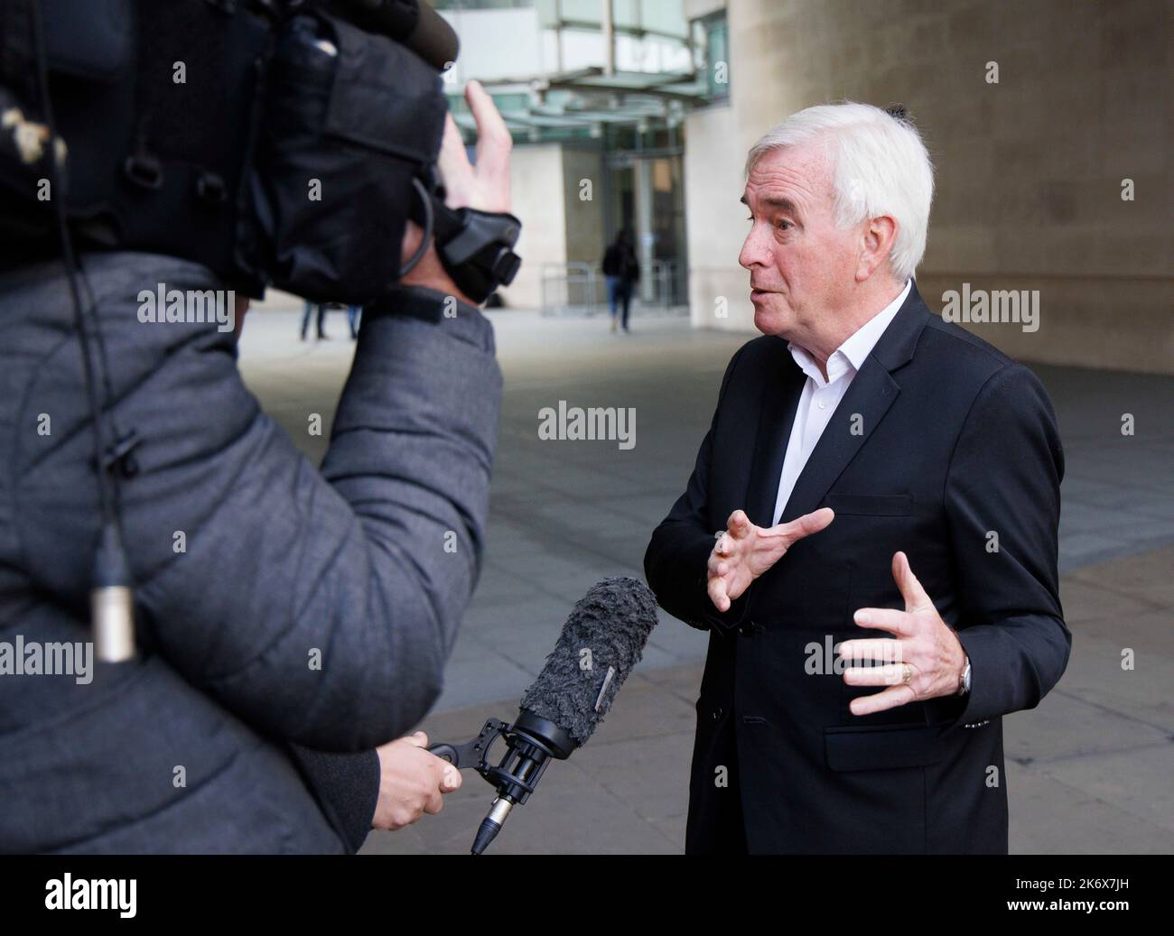 Laboiur john mcdonnell labour hi-res stock photography and images - Alamy