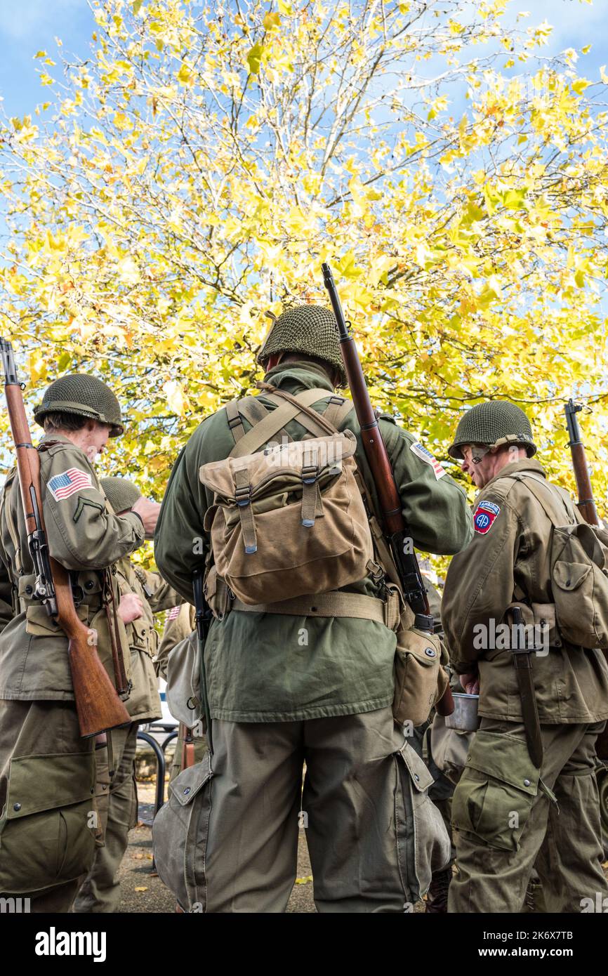 A group of re-enactors of the American 82nd Airborne 505th infantry ...