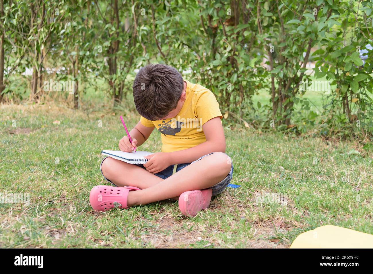 Learn about the park hi-res stock photography and images - Alamy