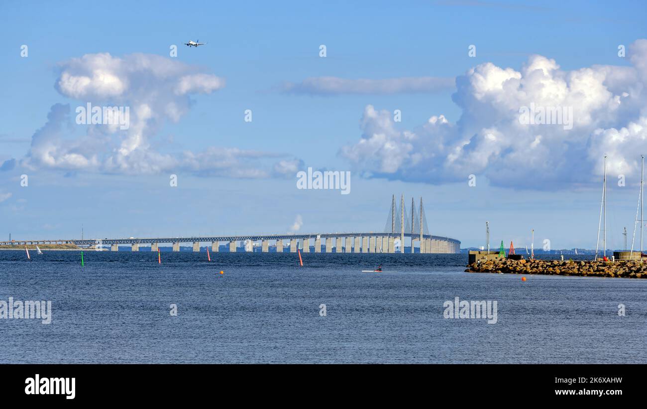 Öresund bridge (7845 meters long) seen from Dragör (Sjelland, Denmark ...