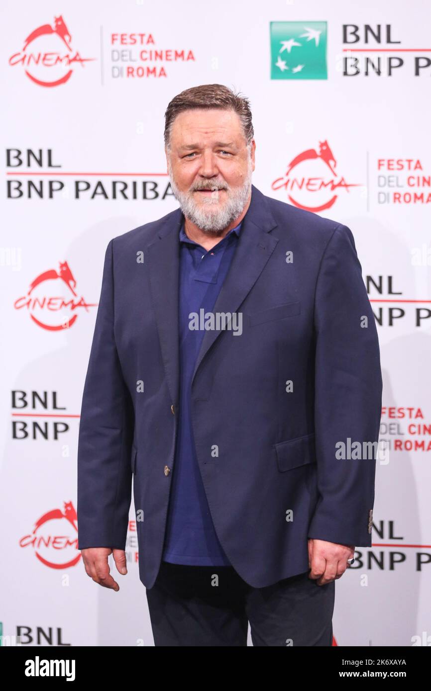 Rome, Italy. 16th Oct, 2022. Russell Crowe poses during the "Poker Face ...
