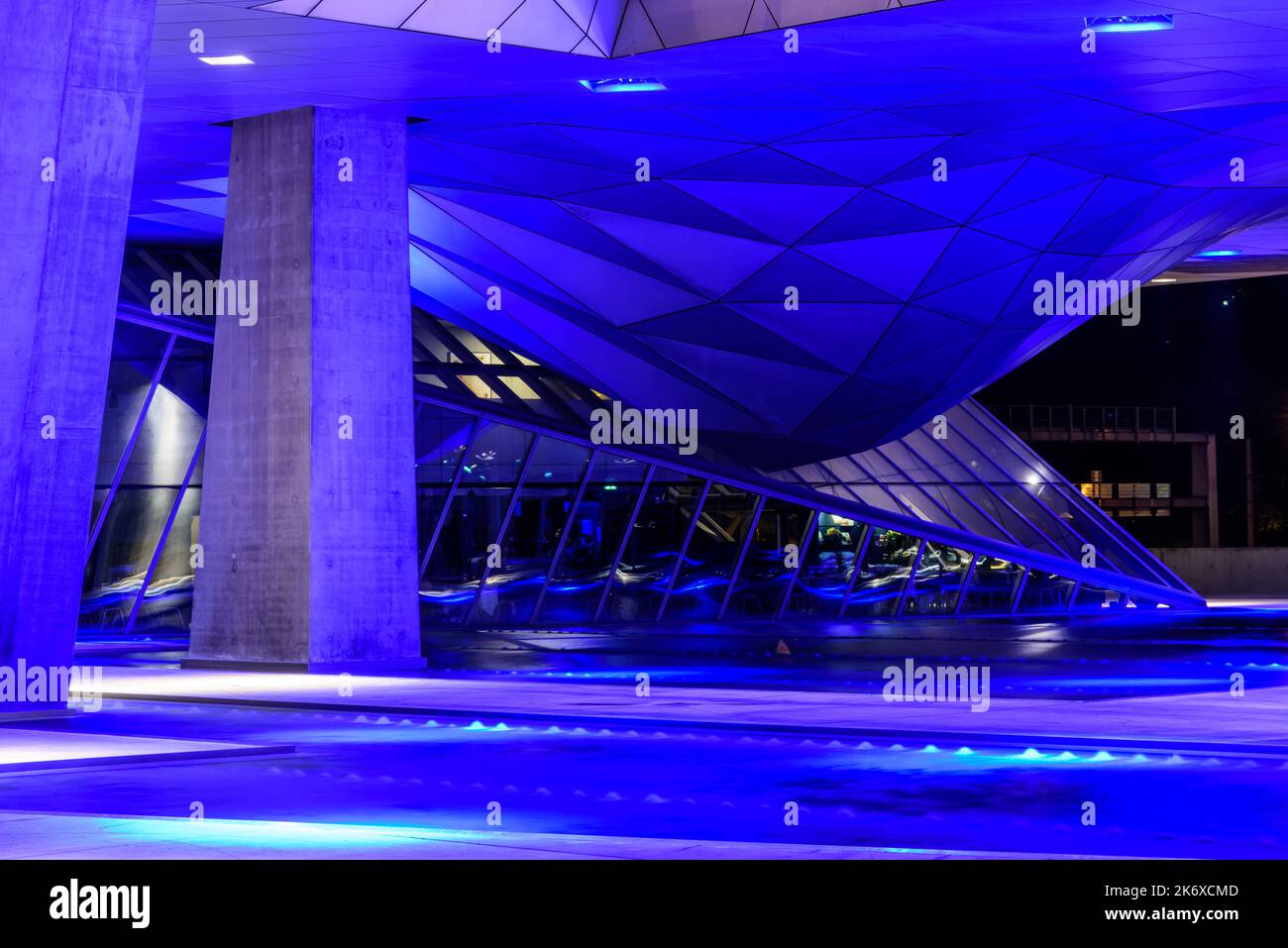 Lyon, Musee de Confluence, Coop Himmelb(l)au // Lyon, Musee de ...
