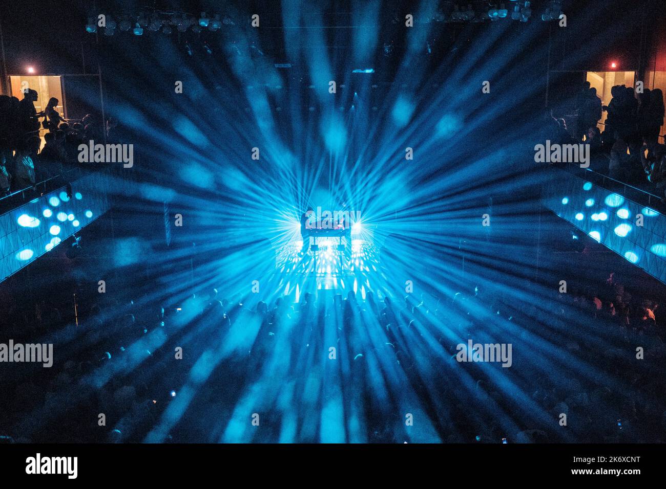 Bicep duo hi-res stock photography and images - Alamy