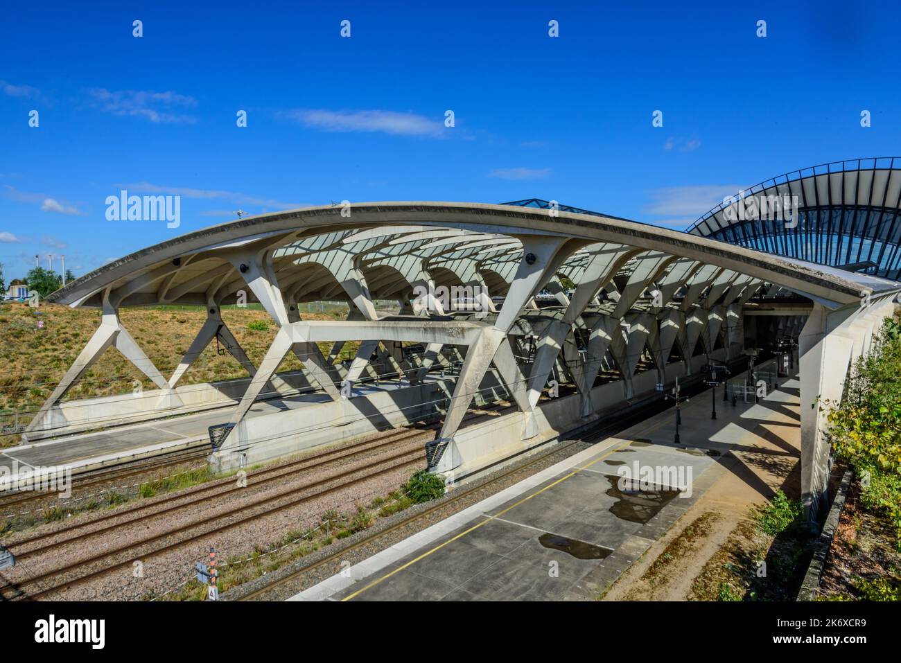 Lyon, Flughafen Saint-Exupery, Flughafenbahnhof Satolas von Architekt ...